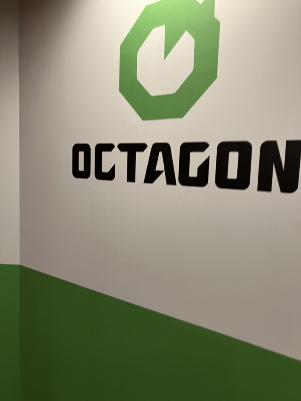 渋谷の雀荘おすすめまとめ！個室、安い、学割などセット麻雀環境を総比較！ | 貸し卓きまーる